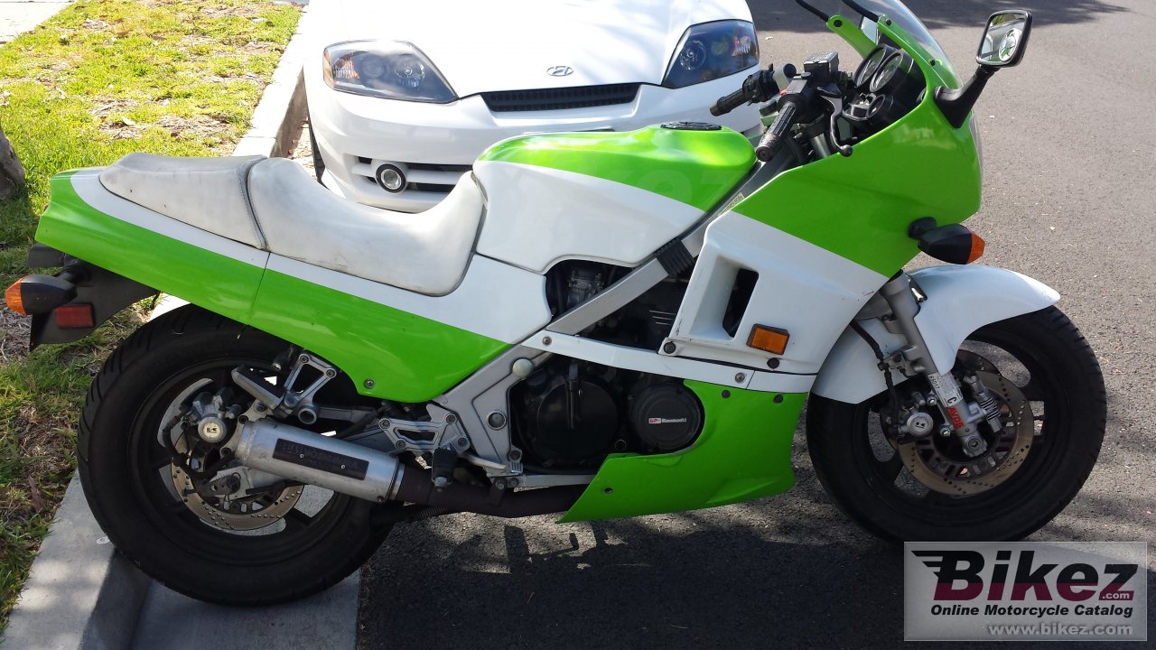 Kawasaki GPZ 600 R poster